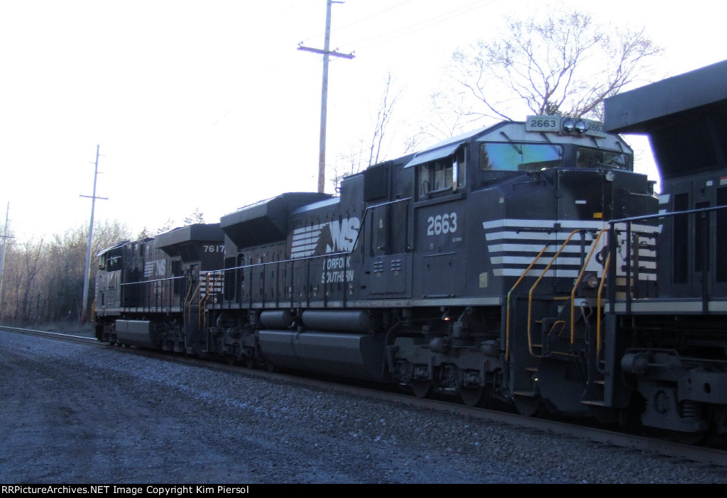 NS 2663 NS Train 20Q (Detour)